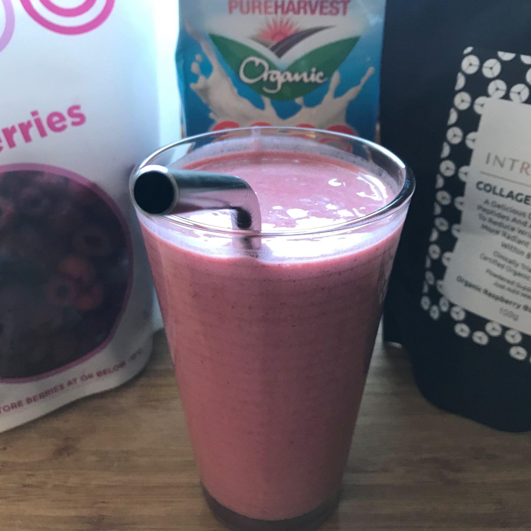 Raspberry Collagen Smoothie - Mullen Health